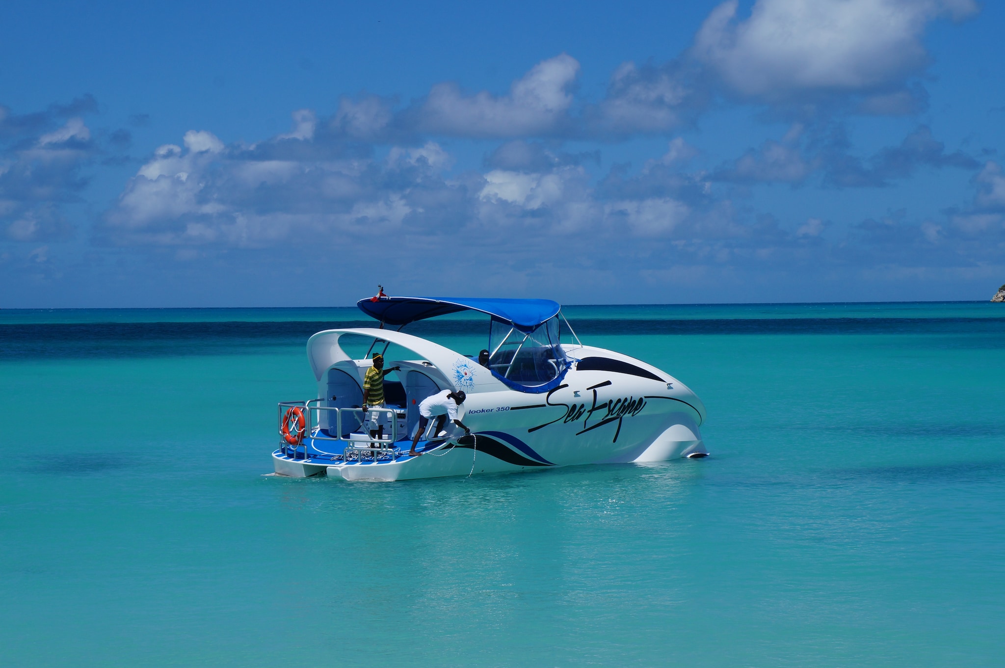 Oculus Glass Bottom Boat Shipwrecks Tour