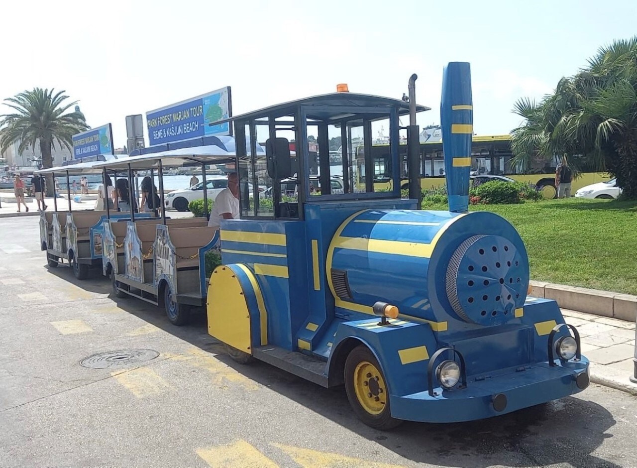 Split on Foot and Trolley Train