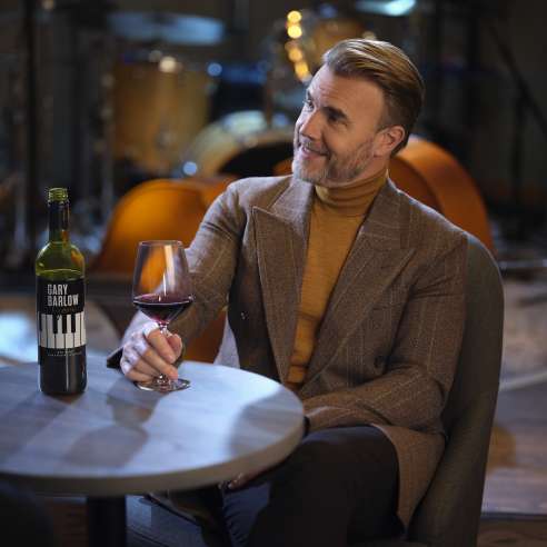 Iona Cruise Ship Highlights | P&O Cruises